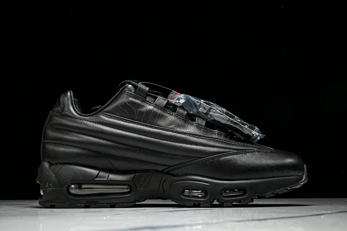 Supreme x AM95 Lux 'Black' – Drip Locker USA